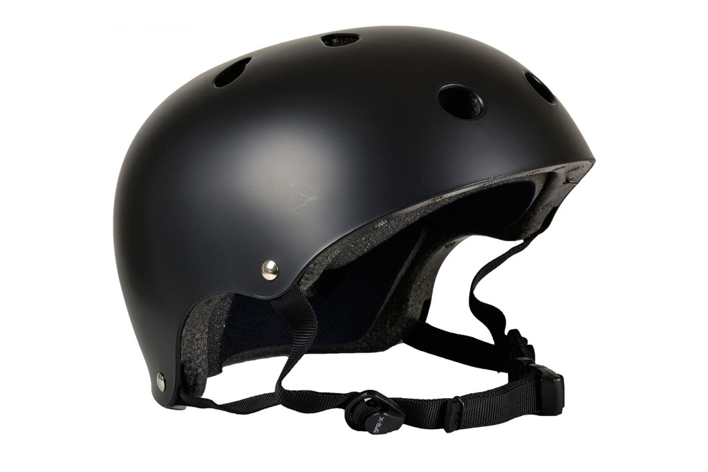 Casco Skate SFR Essentials Negro Mate